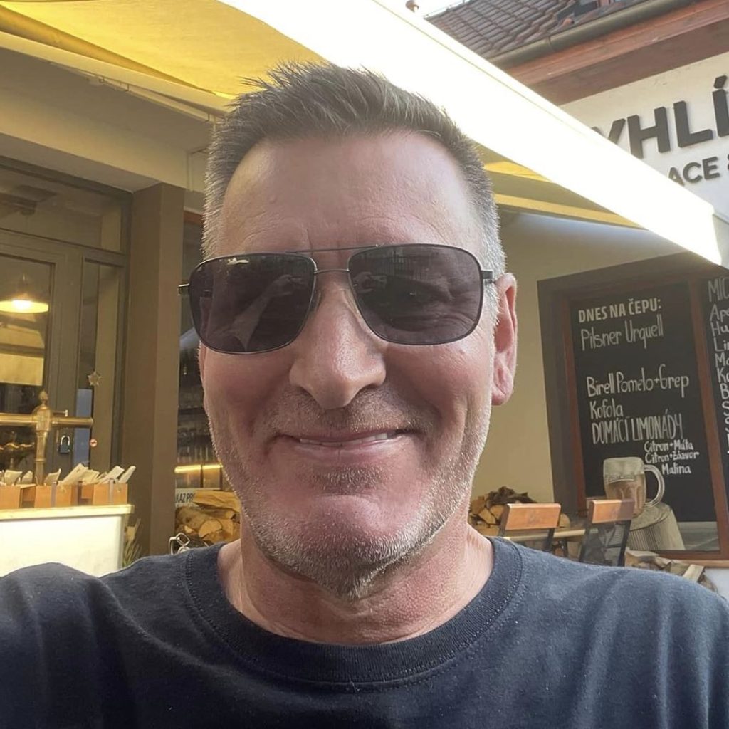 Meet The Band – The Nunchakus Band